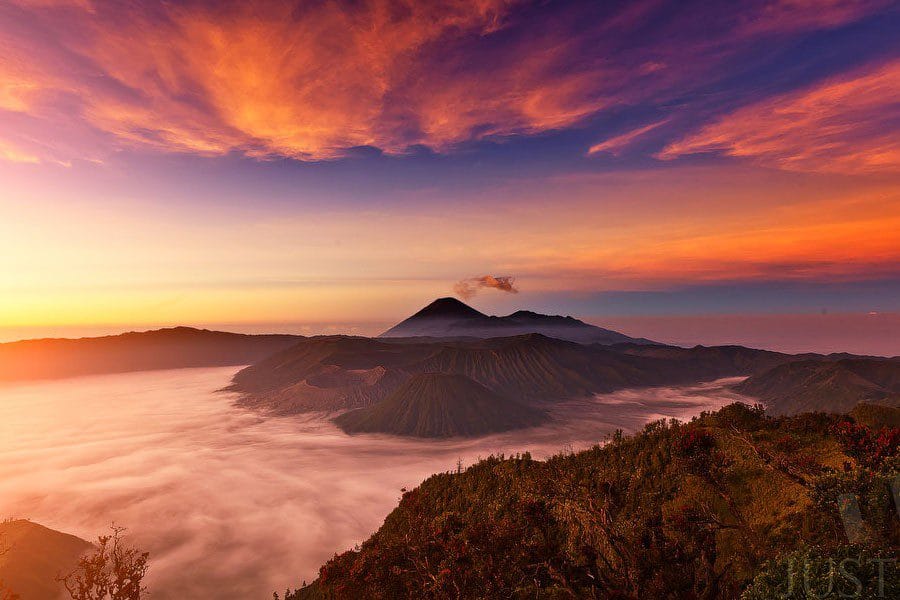 Bali Java Classic Overland I Indonesia Impression