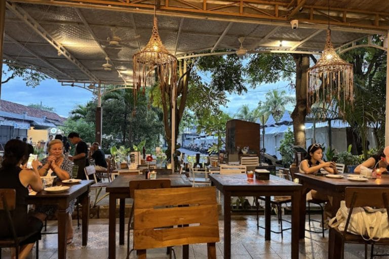 18 Best Warungs & Indonesian Food in Bali - Indonesia Impression Tour