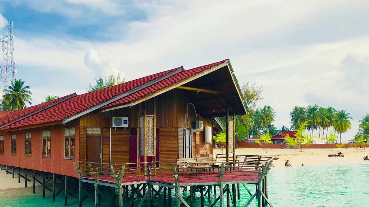 Derawan Islands Hotels | Hotels in Derawan Islands | Indonesia ...